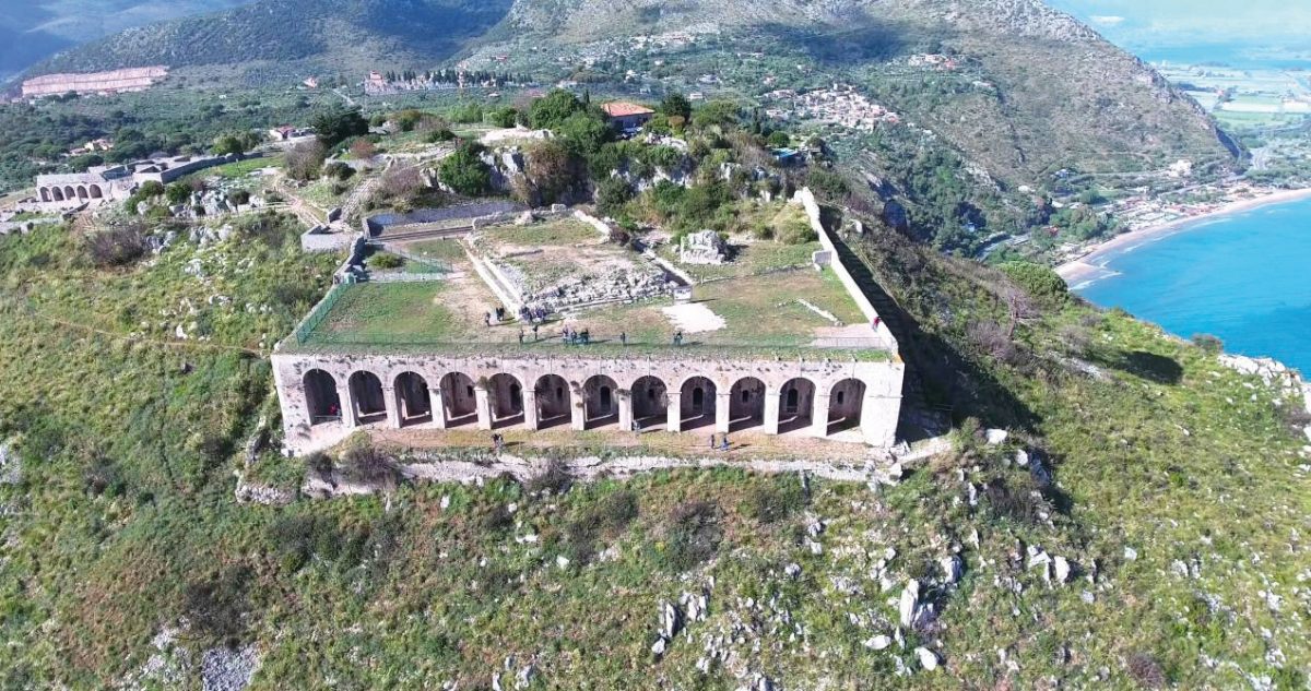 La Librata: sul monte che sovrasta Terracina la vista si rende benessere